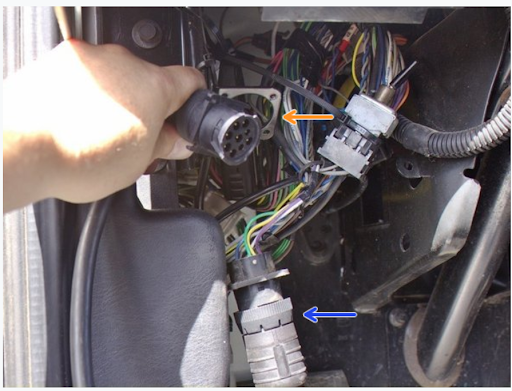 Technician guide: XT63xx with ECMD and 3-wire for heavy duty vehicles ...